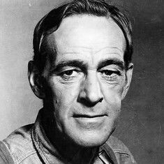 Список и рейтинг фильмов актера Arthur Space на CUB