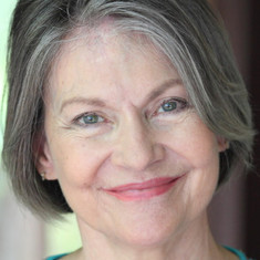 Список и рейтинг фильмов актера Annie Cook на CUB