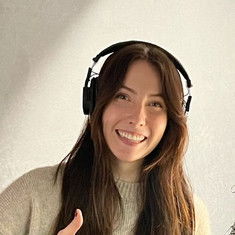 Caitlin Rowe's Instagram, Twitter & Facebook on IDCrawl