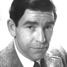 Список и рейтинг фильмов актера Robert Beatty на CUB