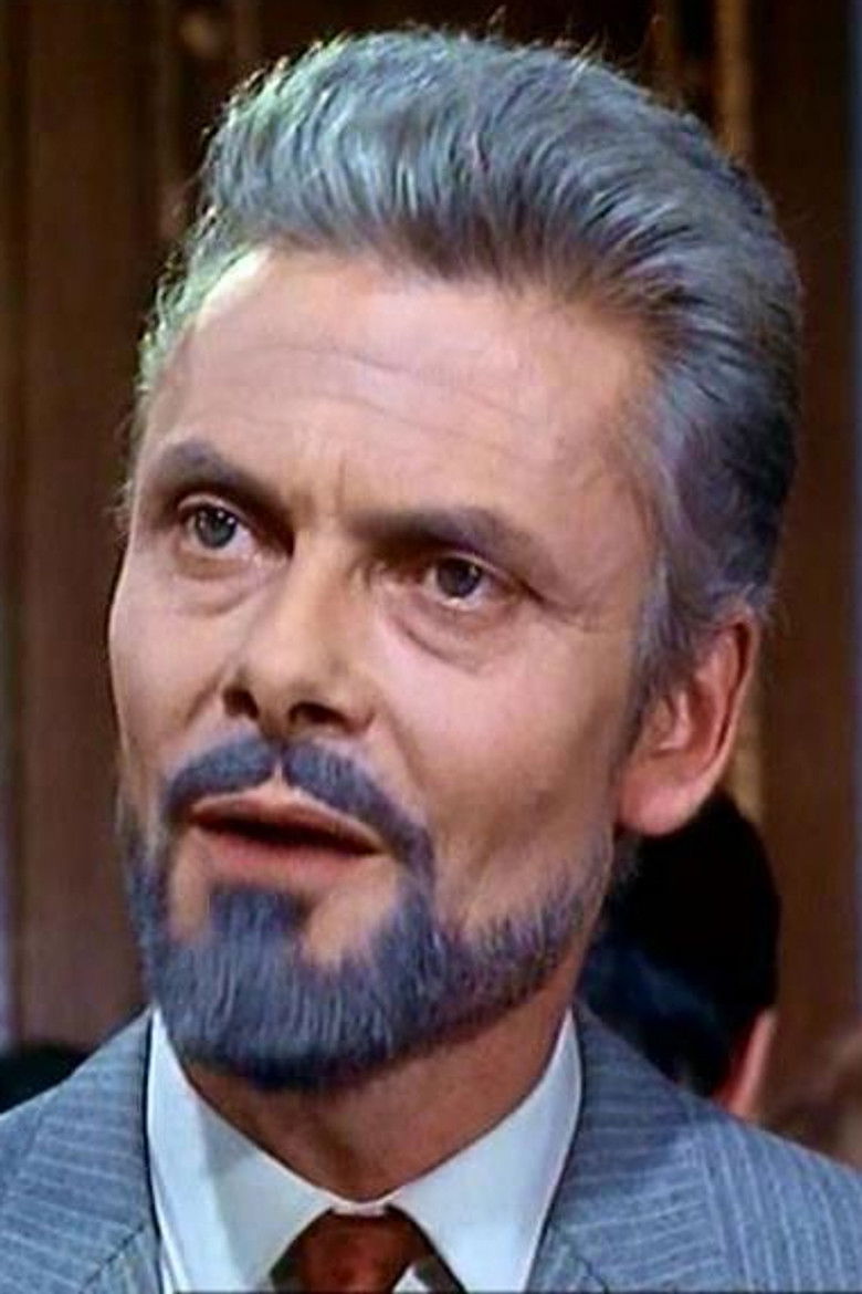 Список и рейтинг фильмов актера Robert Crewdson на CUB