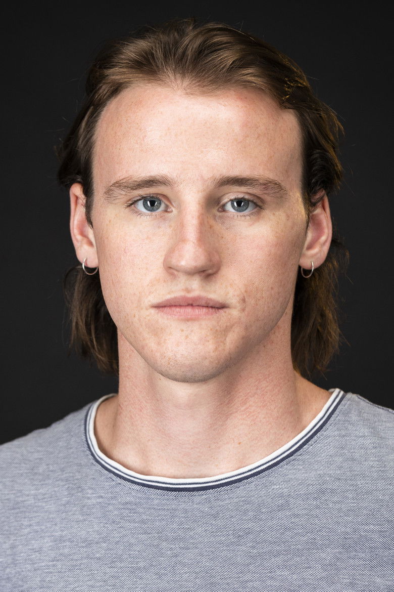 Список и рейтинг фильмов актера Conor Merrigan-Turner на CUB